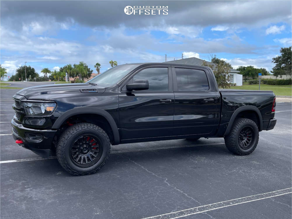 2024 Ram 1500 with 20x10 -19 Fittipaldi Offroad Fa24 and 305/55R20 ...