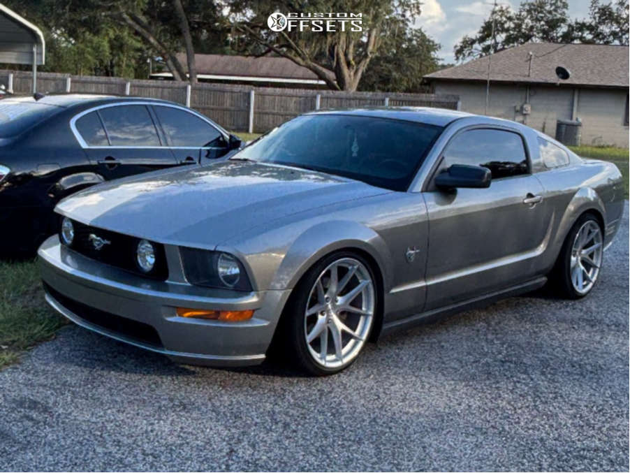 2009 Ford Mustang with 19x9.5 35 Aodhan Aff7 and 245/35R19 Lexani Lx ...