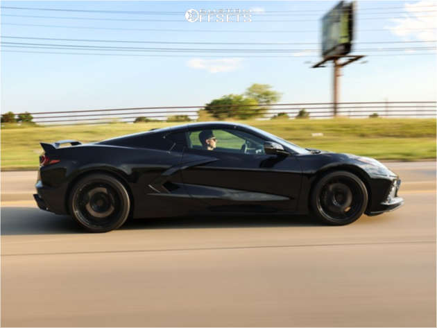 2020 Chevrolet Corvette with 19x8.5 38 MRR Gf5 and 245/35R19 Michelin ...