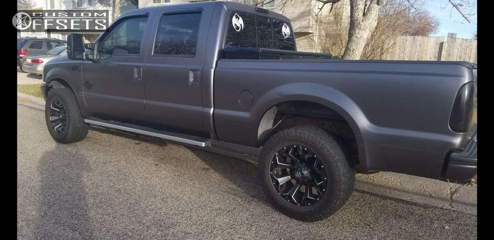 2000 Ford F-350 Super Duty with 20x10 -18 Fuel Assault and 33/60R20 ...