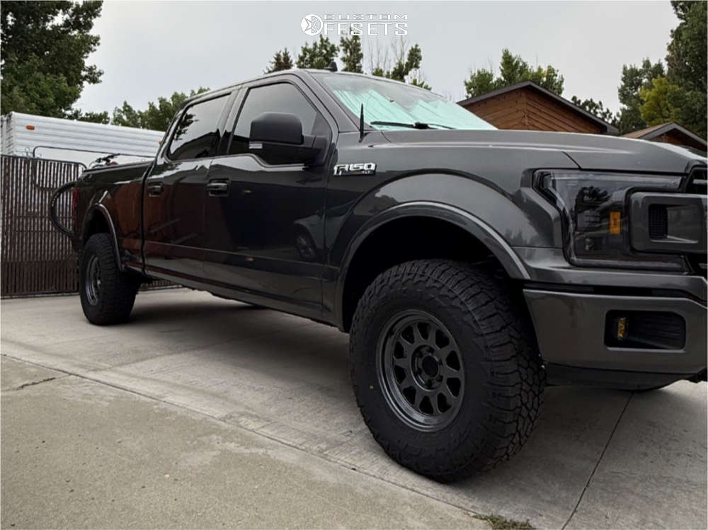 2019 Ford F-150 with 17x8.5 0 Method Mr316 and 285/75R17 Falken ...