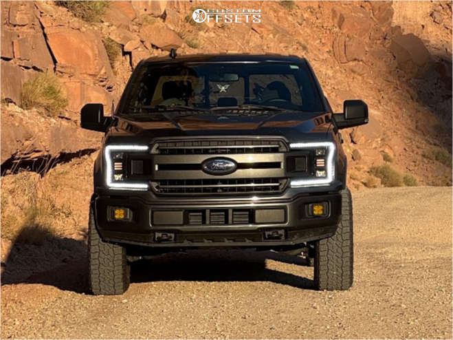 2019 Ford F-150 with 17x8.5 0 Method Mr316 and 285/75R17 Falken ...