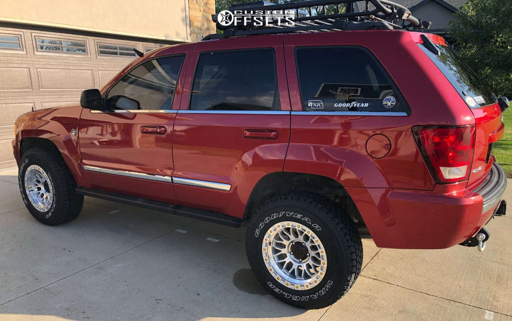 2005 Jeep Grand Cherokee with 17x9 -12 Lock Offroad Wheels Combat and ...