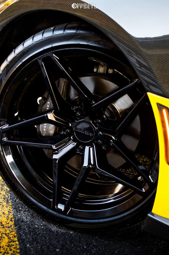 2017 Chevrolet Camaro with 20x10 23 MRR M755 and 275/35R20 Falken ...