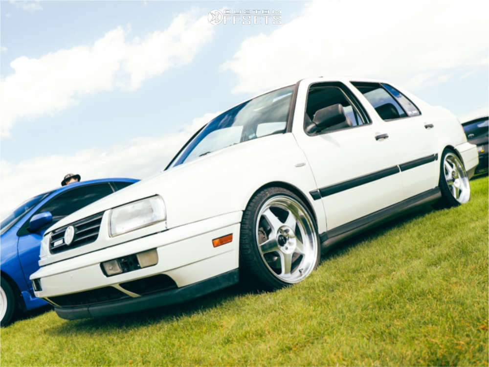1997 Volkswagen Jetta with 17x8 35 Vors Sp1 and 205/40R17 Arroyo Grand ...
