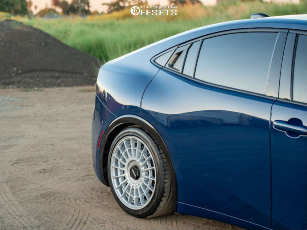 2024 Toyota Prius with 18x8.5 35 Rotiform Las-r and 235/40R18 Lancaster ...