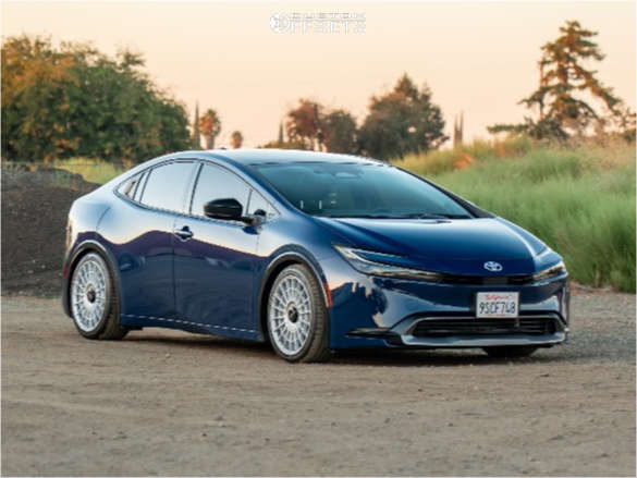 2024 Toyota Prius with 18x8.5 35 Rotiform Las-r and 235/40R18 Lancaster ...