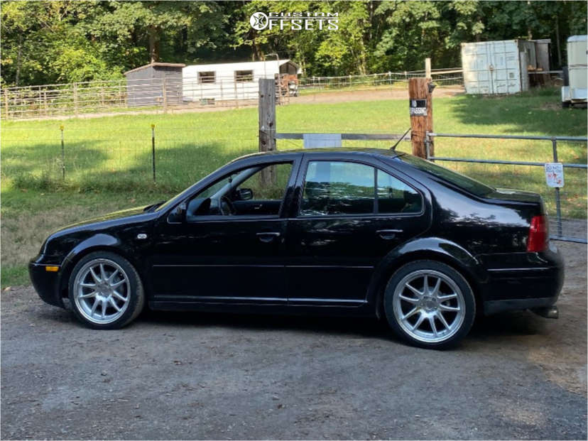 2002 Volkswagen Jetta with 18x8.5 35 Aodhan Ds02 and 215/40R18 Lexani ...