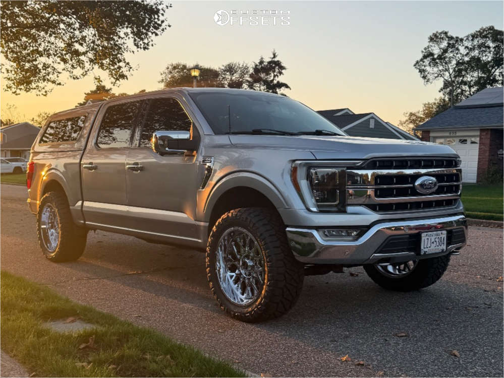 2021 Ford F-150 with 22x10 -19 Vision Rocker 412 and 35/12.5R22 Nitto ...