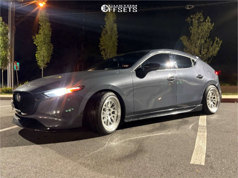 2021 Mazda 3 with 18x9.5 30 Aodhan Ds06 and 225/40R18 Arroyo Ar4000 and ...
