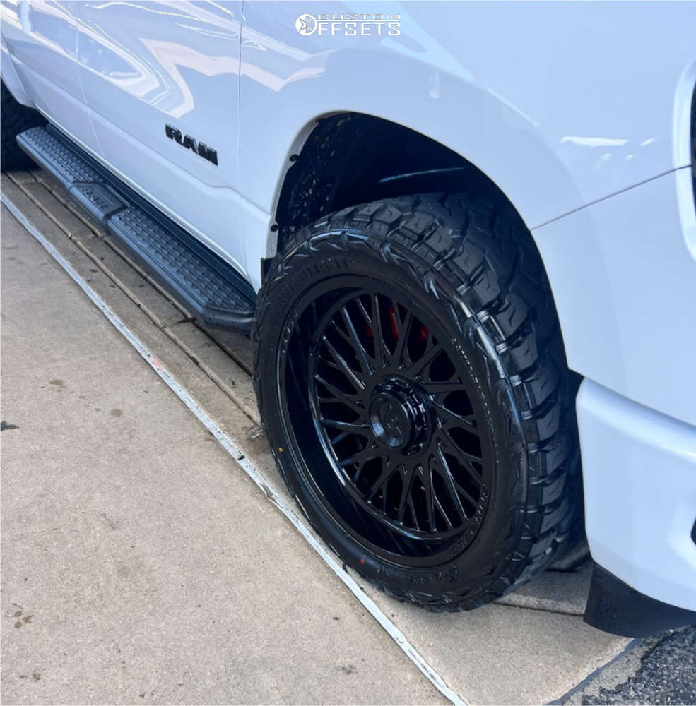 2021 Ram 1500 with 22x10 -19 Fittipaldi Offroad Fa08 and 33/12.5R22 ...