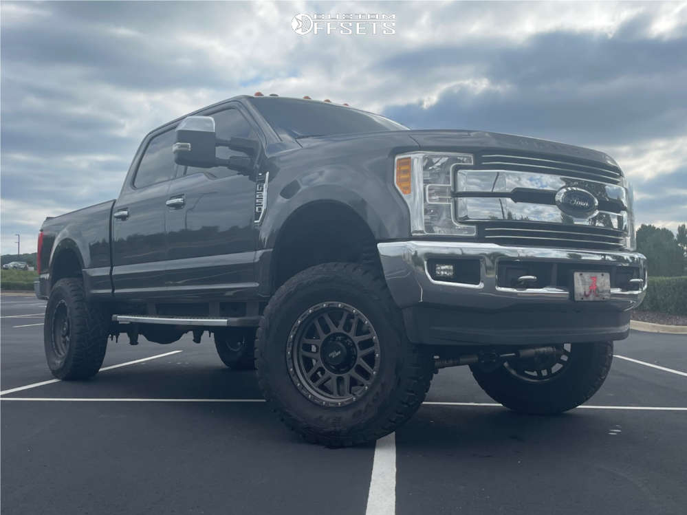 2017 Ford F-250 Super Duty with 20x9 -12 Rock Trix Rt110 and 38/13.5R20 ...