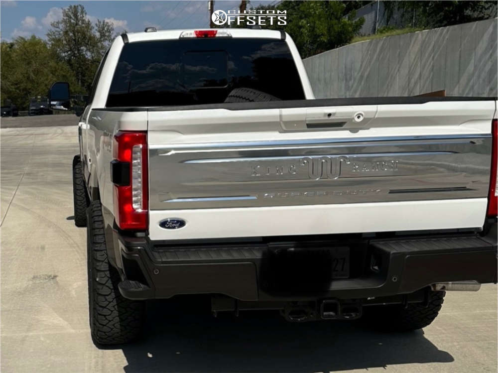 2025 Ford F-350 Super Duty with 20x10 -18 Method Double Standard and 37 ...