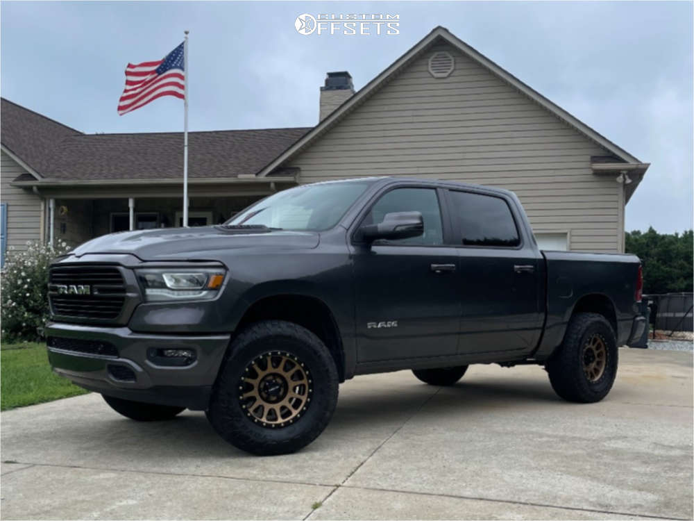 2024 Ram 1500 with 18x9 -12 Method Mr305 and 35/12.5R18 Toyo Tires Open Country A/t Ii and ...