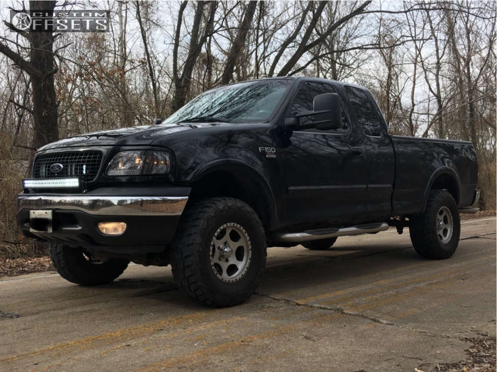 2001 Ford F-150 with 16x8 10 Ultra Rogue 175 and 285/75R16 Kumho Road ...