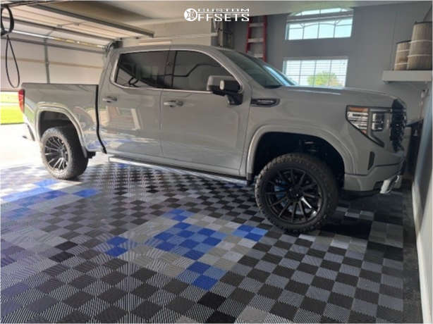 2025 GMC Sierra 1500 with 22x10 -18 Fuel Burn and 33/12.5R22 Nitto ...