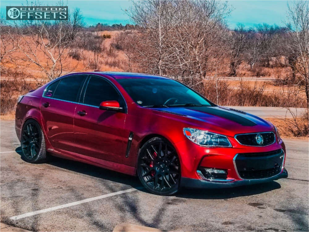 2016 Chevrolet SS with 20x8.5 35 Niche Circuit and 255/35R20 Nitto Invo ...
