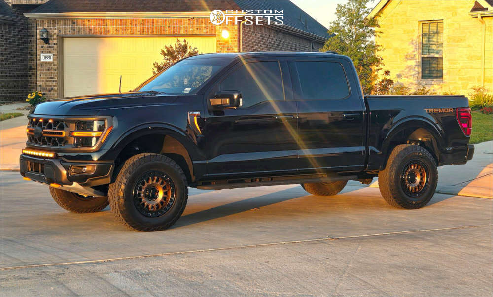 2025 Ford F-150 with 18x9 18 KMC Km552 and 275/70R18 General Grabber ...
