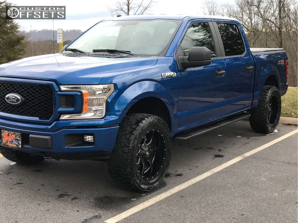 2018 Ford F-150 with 20x10 -24 Moto Metal Mo970 and 305/55R20 Toyo ...