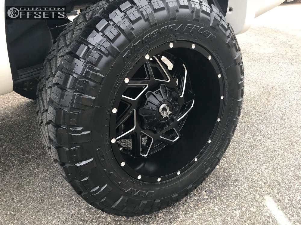 2017 Nissan Titan XD with 20x10 -24 Dropstars 652bm and 35/12.5R20 ...