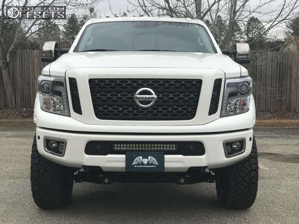 2017 Nissan Titan XD with 20x10 -24 Dropstars 652bm and 35/12.5R20 ...