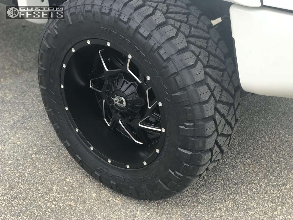 2017 Nissan Titan XD with 20x10 -24 Dropstars 652bm and 35/12.5R20 ...