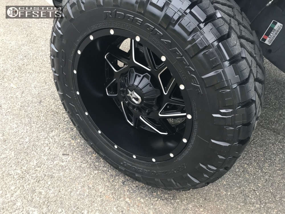 2017 Nissan Titan XD with 20x10 -24 Dropstars 652bm and 35/12.5R20 ...