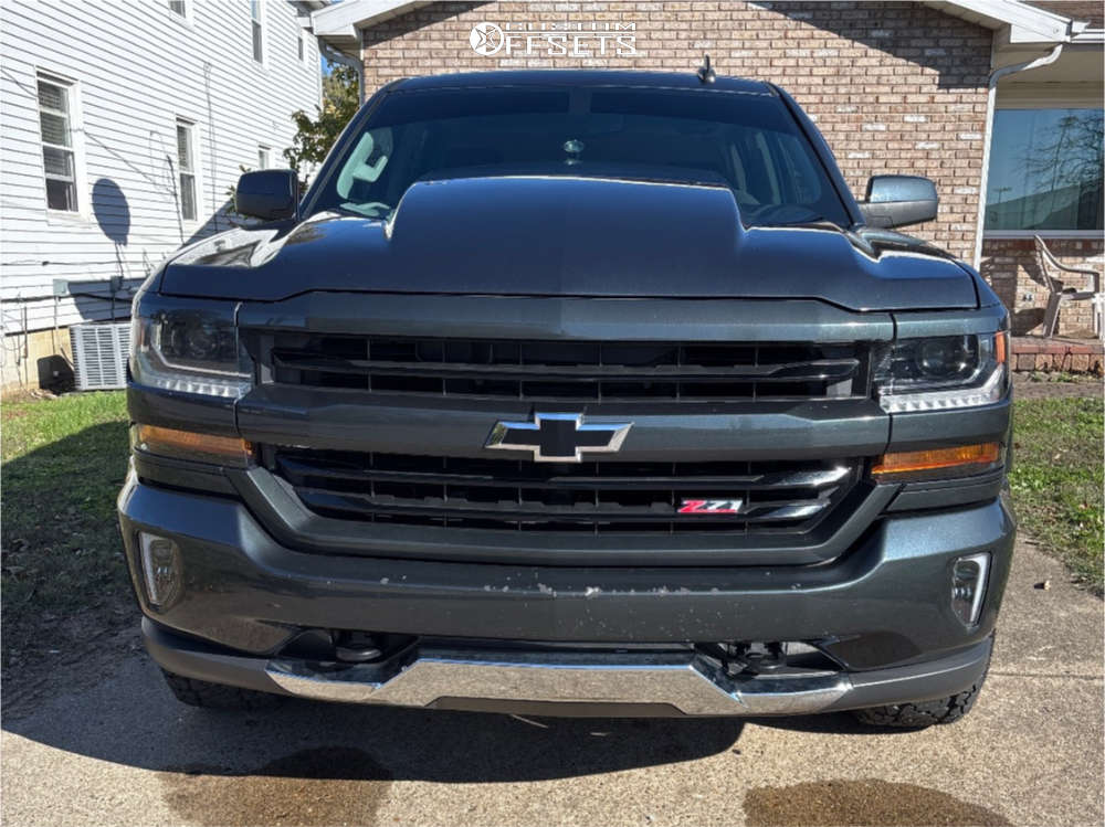 2017 Chevrolet Silverado 1500 with 20x10 0 Xtreme Mudder Xm-355 and 285 ...