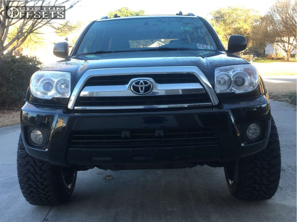 2007 Toyota 4Runner with 20x12 -43 Fuel Triton and 33/12.5R20 Radar ...