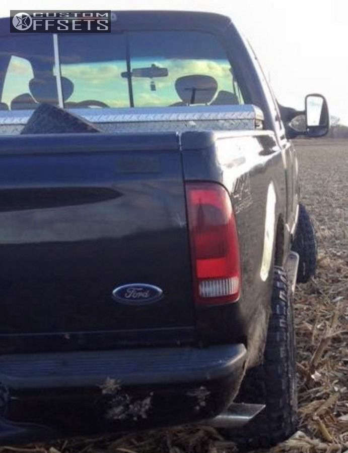 2002 Ford F-250 with 17x9 -24 XD Strike and 275/65R17 Federal Couragia ...