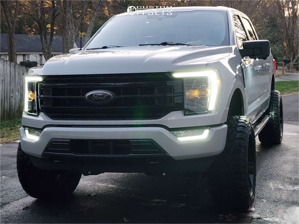 2023 Ford F-150 with 22x12 -44 TIS 547b and 35/12.5R22 Falken Wildpeak ...