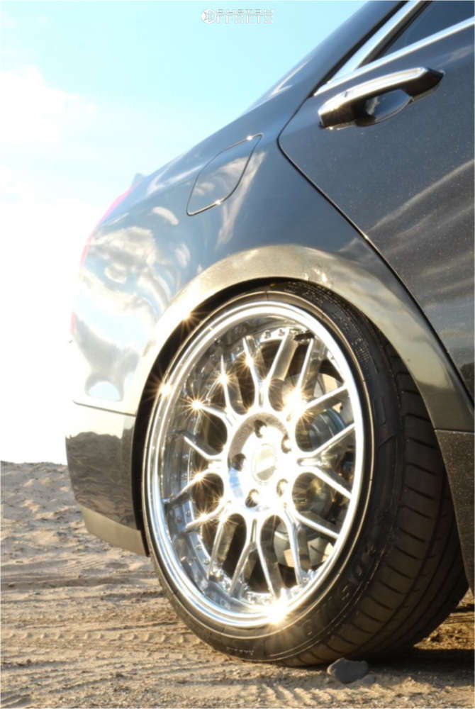 2015 Cadillac ATS with 18x9.5 35 ESR Cs18 and 225/40R18 Cosmo ...