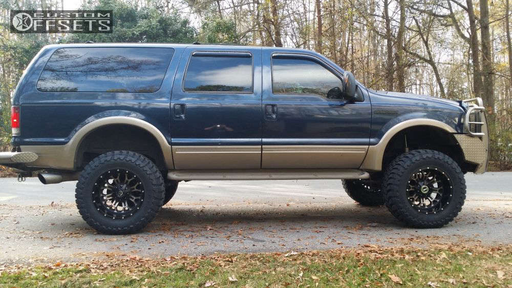 2004 Ford Excursion with 20x12 -44 Fuel Crush and 37/13.5R20 Toyo Tires ...