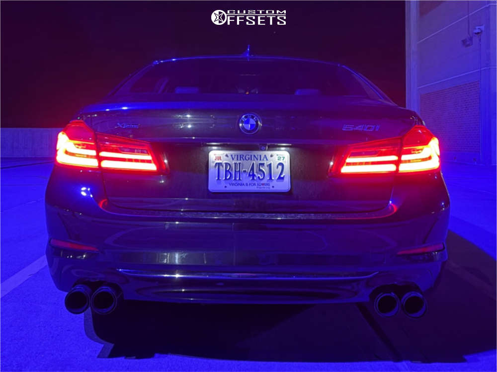 2017 BMW 540i XDrive with 19x8.5 32 BBS Rgr and 245/35R19 Pirelli Pzero ...
