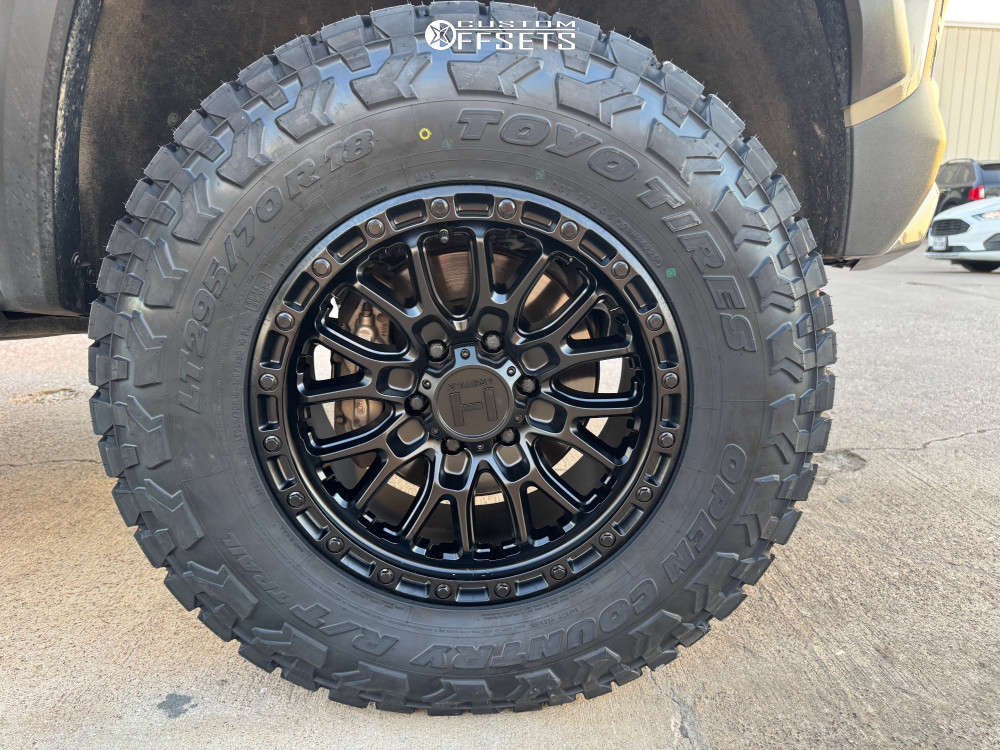 2023 Chevrolet Colorado with 18x9 0 Hostile H135 and 295/70R18 Toyo ...
