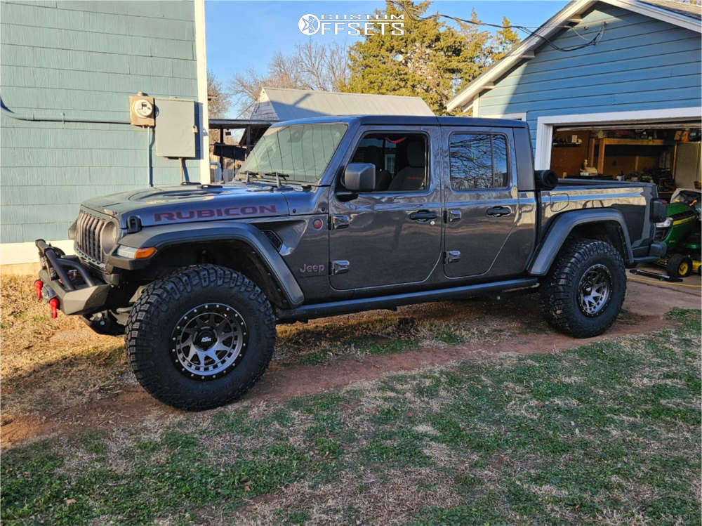 2024 Jeep Gladiator with 17x9 -12 Dirty Life Enigma Pro and 35/12.5R17 ...