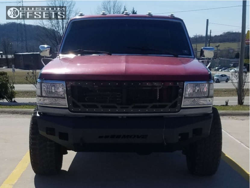 1994 Ford F-250 with 17x9 -12 Vision Arc and 33/12.5R17 Mud Claw ...