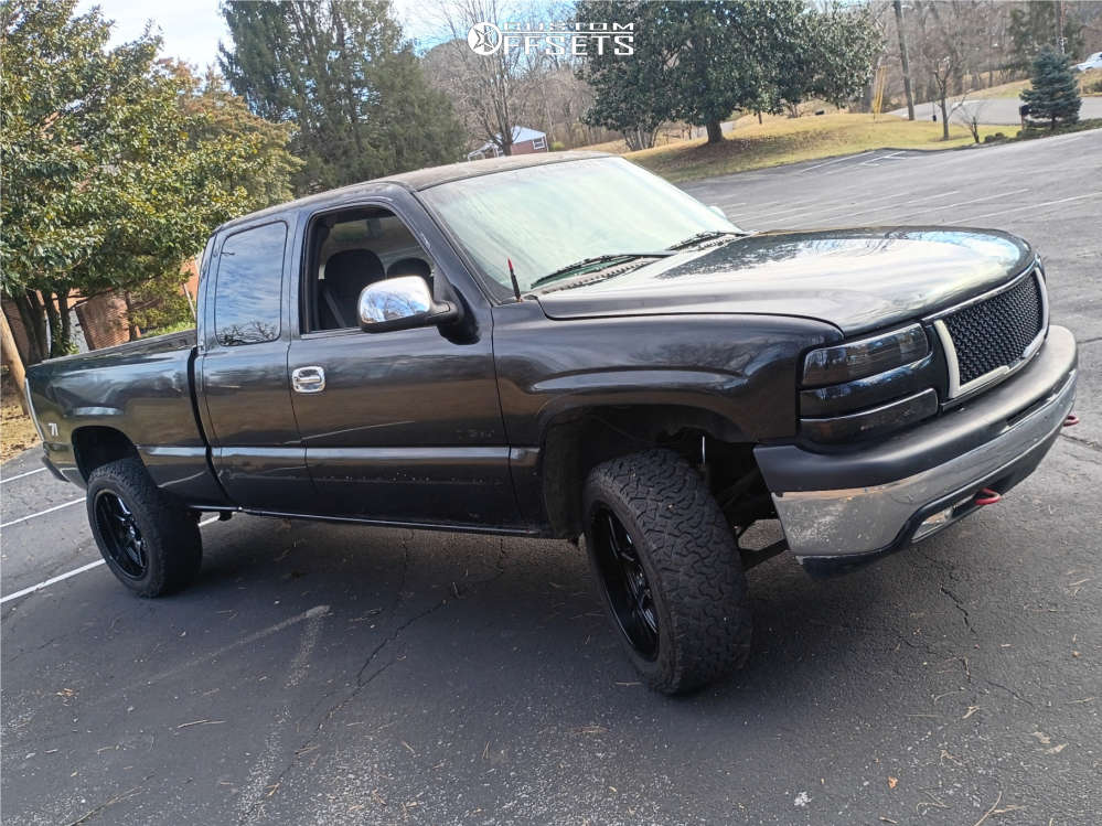 2000 Chevrolet Silverado 1500 with 20x10 -19 Gear Off-Road Pivot and ...