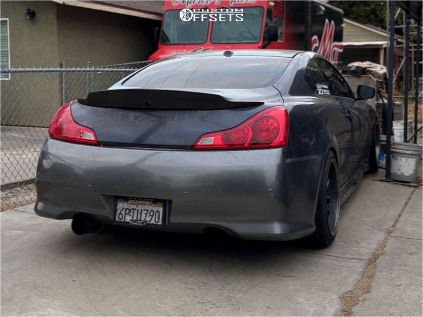 2008 INFINITI G37 with 18x10.5 22 Aodhan DS02 and 255/40R18 Lexani Lx ...