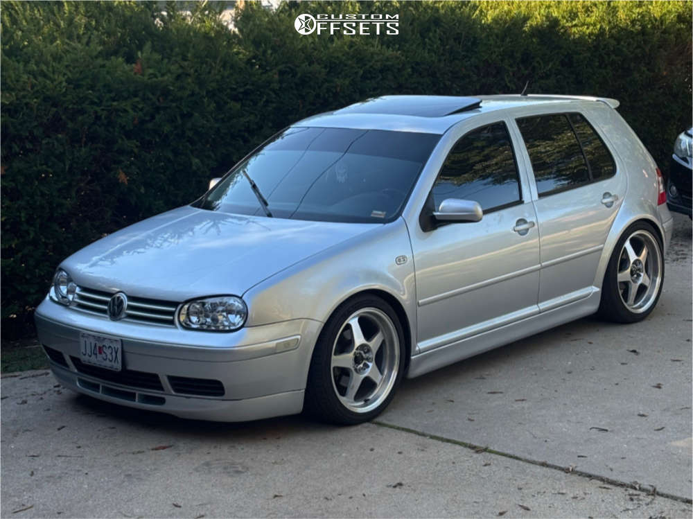 2005 Volkswagen Golf with 18x8 35 Vors Sp1 and 215/40R18 Lexani Lxuhp ...