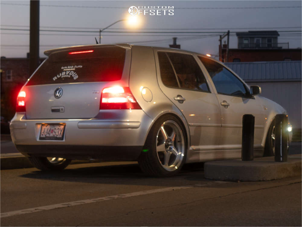 2005 Volkswagen Golf with 18x8 35 Vors Sp1 and 215/40R18 Lexani Lxuhp ...