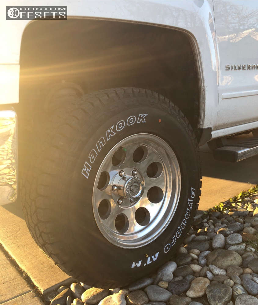 2015 Chevrolet Silverado 1500 with 17x9 Pro Comp 69 and 285/70R17 ...