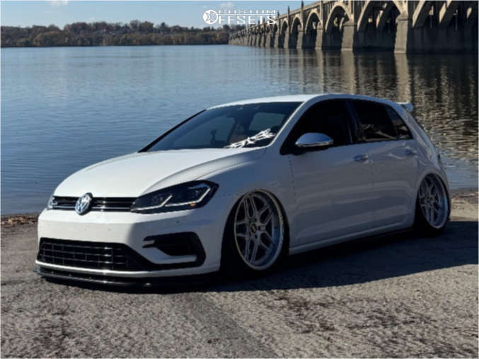 2019 Volkswagen Golf R with 19x9.5 35 ESR Cs15 and 225/40R19 Firestone ...