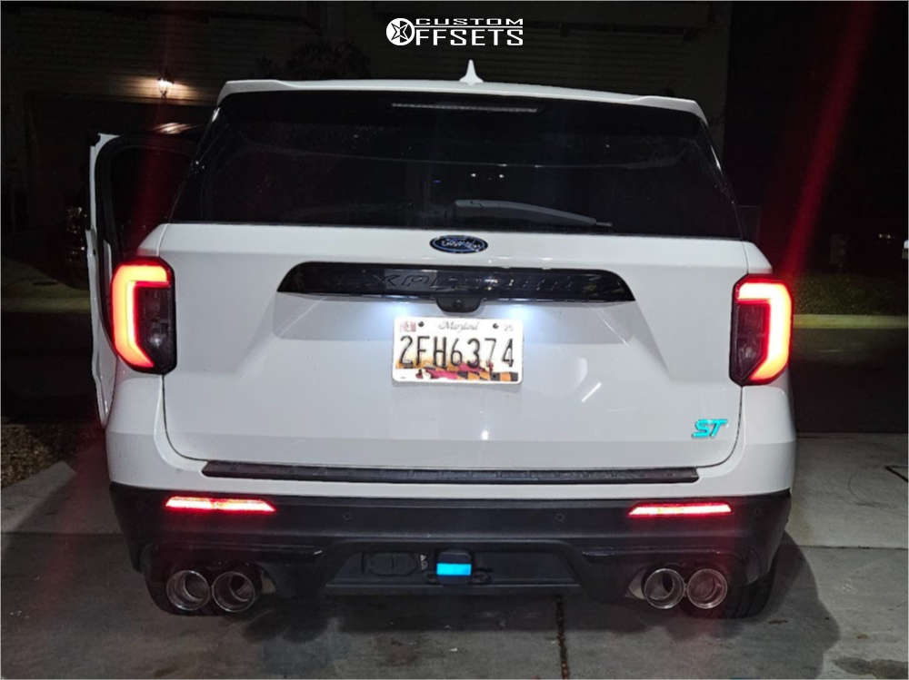 2020 Ford Explorer with 20x9.5 37 Carroll Shelby Cs10 and 295/45R20 ...