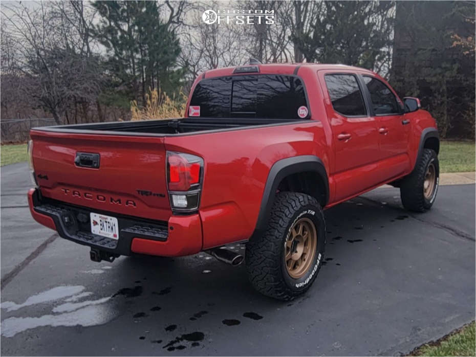 2017 Toyota Tacoma with 17x8.5 0 Method Mr701 and 285/70R17 BFGoodrich ...