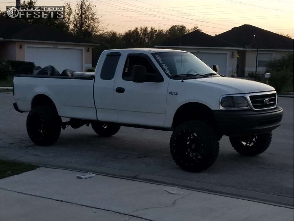 1999 Ford F-150 with 22x14 -76 Dropstars 652bm and 35/12.5R22 Crosswind ...