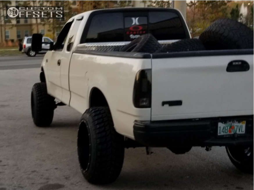 1999 Ford F-150 with 22x14 -76 Dropstars 652bm and 35/12.5R22 Crosswind ...