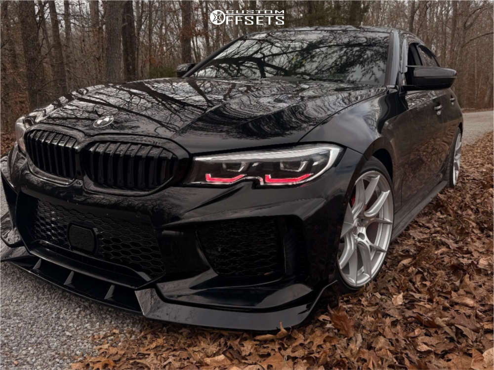 2021 BMW 330i XDrive with 18x8.5 35 Aodhan Ah11 and 225/40R18 Kosic Drs ...