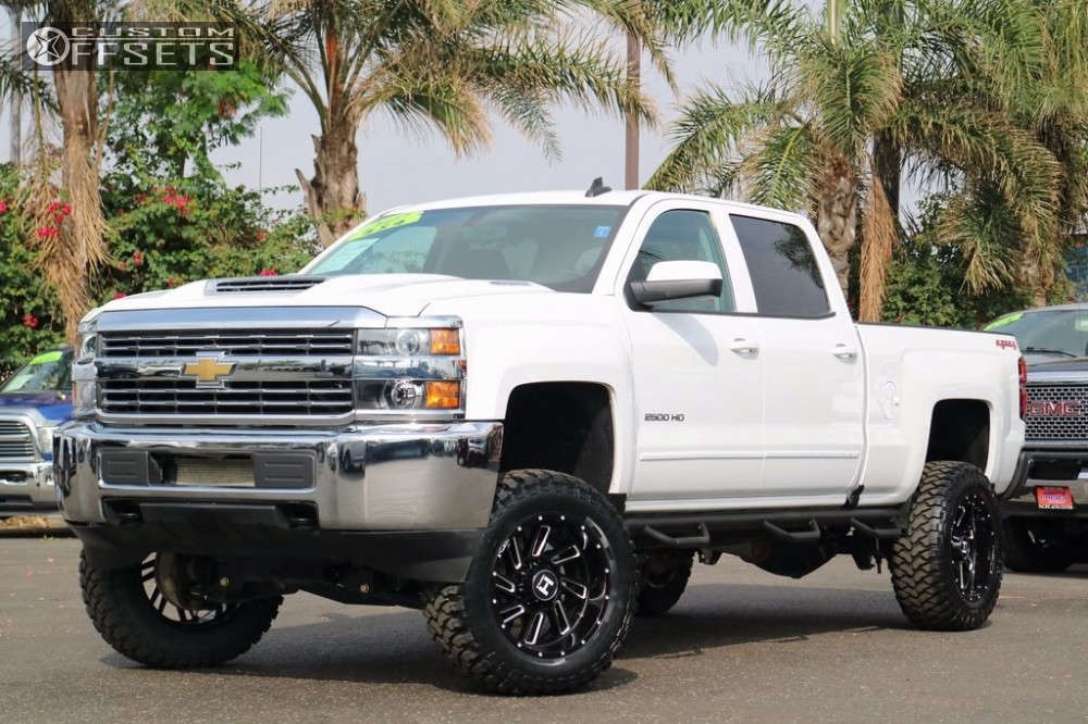 2017 Chevrolet Silverado 2500 HD with 20x10 -19 Hostile Stryker and 35/ ...