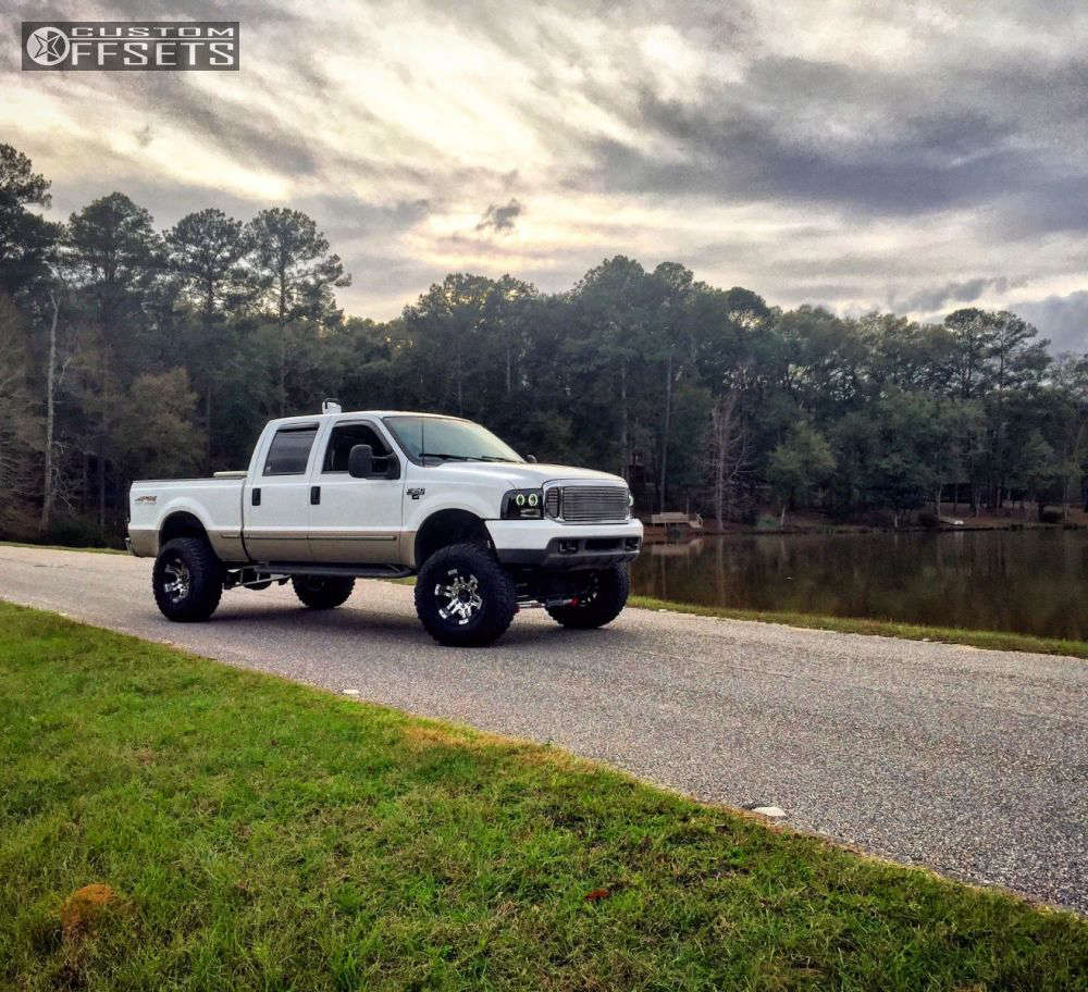 1999 Ford F-250 Super Duty with 17x9 -12 Moto Metal Mo951 and 37/12 ...